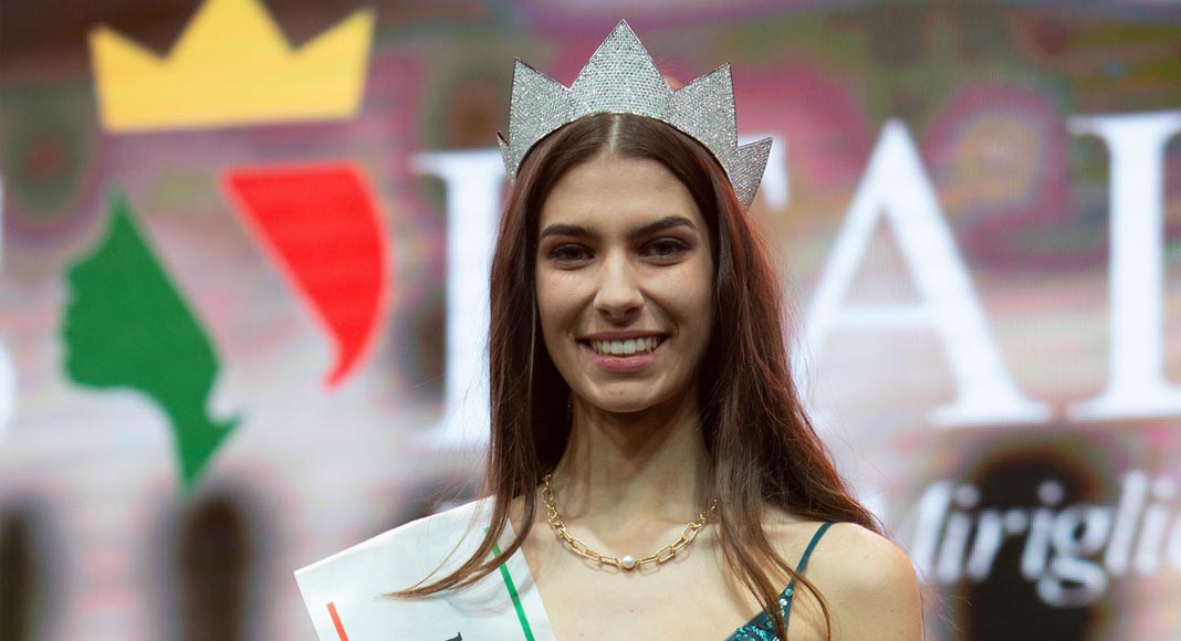 Martina Sambucini è la nuova Miss Italia 2020: la corona torna nella ...